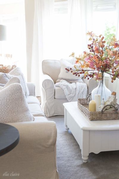 20 Sophisticated Fall Decor Ideas | Porch Daydreamer
